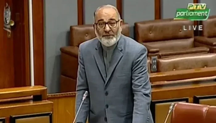 الیکشن کمیشن غداری کا مرتکب ہوا، چیف مستعفی ہوں، سینیٹر مشتاق احمد ...